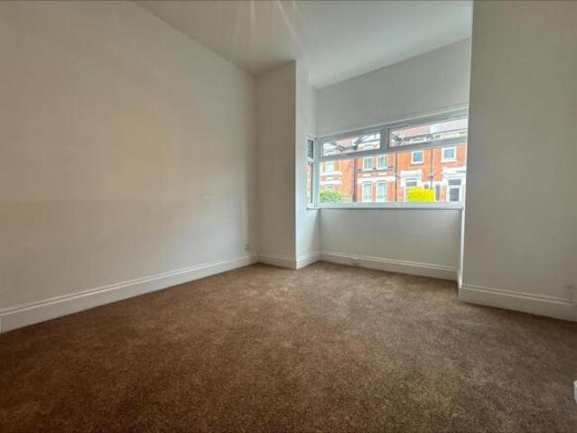 3 bedroom house for rent in Winter Road, Southsea, PO4