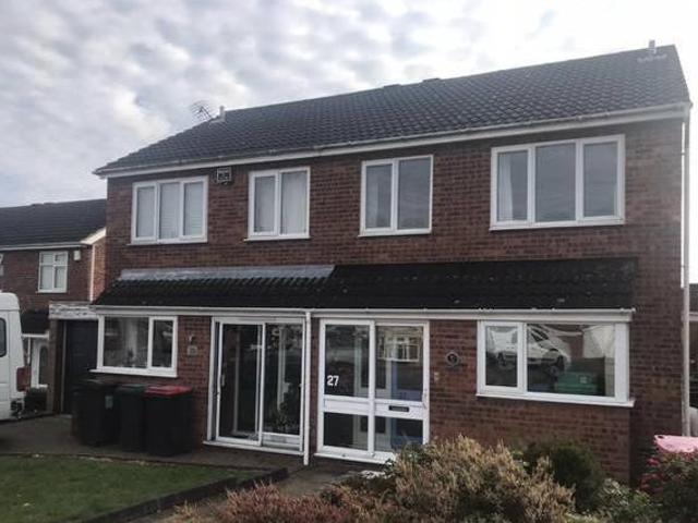 3 bedroom house for rent in Temple Way Coleshill B46 1HN B46