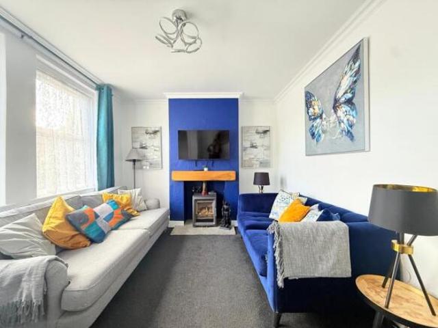 3 bedroom house for rent in Tennyson Avenue, YORK, YO30