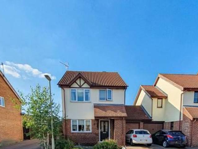 3 bedroom house for rent in The Copse Hertford SG13