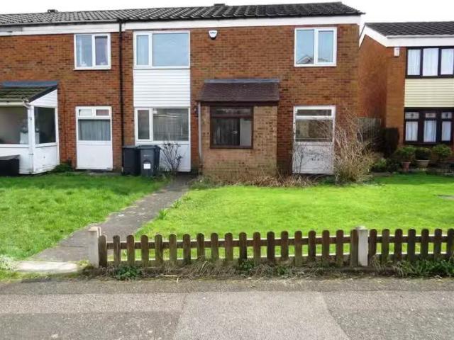 3 bedroom house for rent in Thirsk Croft, Birmingham, B36