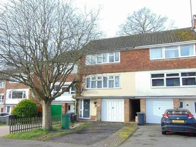 3 Bedroom House For Rent In Tilehurst