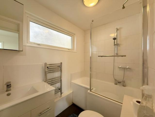 3 bedroom house for rent in Tilehouse Close, Oxford, OX3