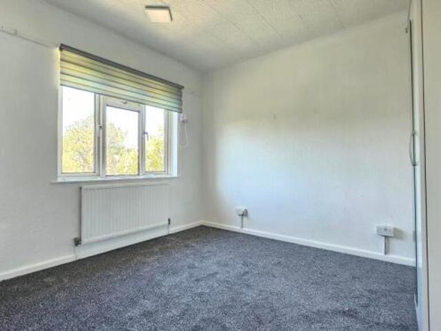 3 bedroom house for rent in Trevithick Drive, Dartford, DA1