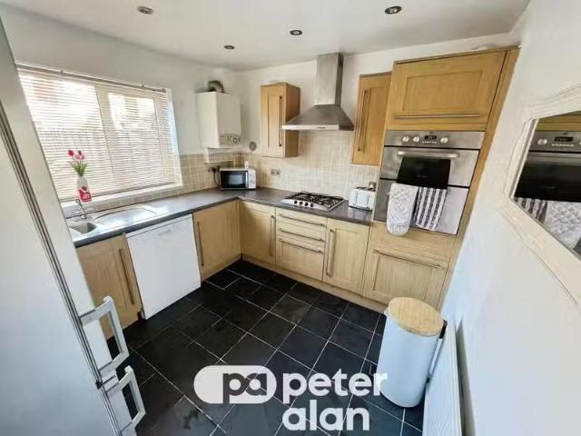 3 bedroom house for rent in Ty Cerrig, CF23