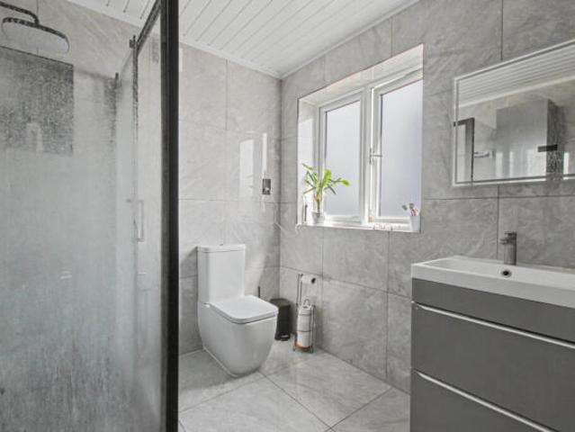 3 bedroom house for rent in Upton Road South, Bexley, DA5