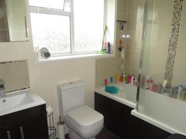 3 bedroom house for rent in Vandyke Road Oadby LEICESTER LE2