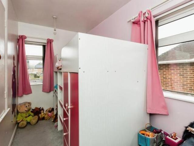 3 bedroom house for rent in Yatesbury Crescent, Nottingham, NG8
