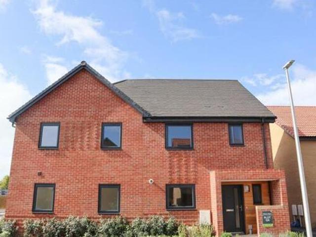 3 Bedroom House For Rent In Yatton