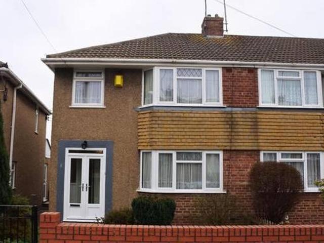 3 bedroom house for rent in Yew Tree Drive Kingswood Bristol BS15