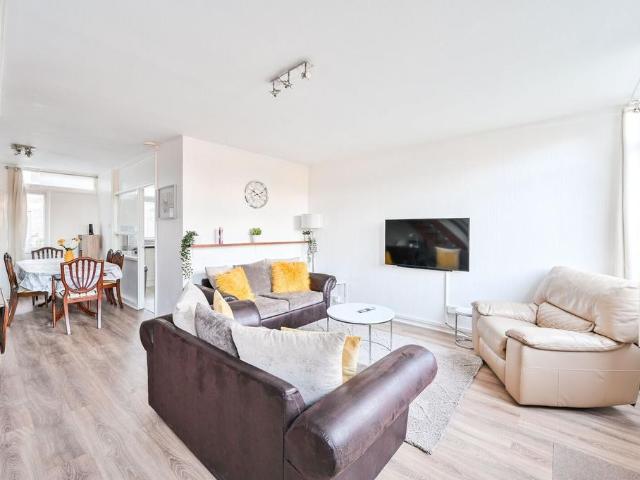 3 bedroom house for sale
