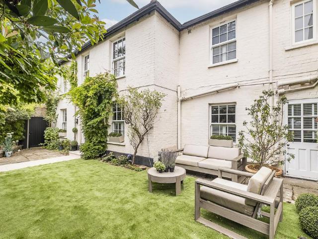 3 bedroom house for sale