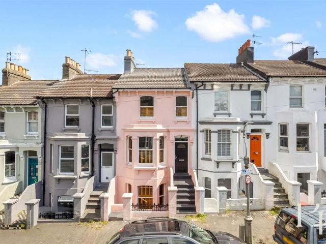3 bedroom house for sale