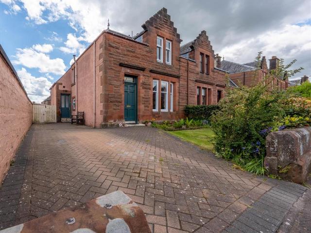 3 bedroom house for sale