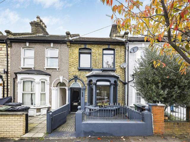 3 bedroom house for sale