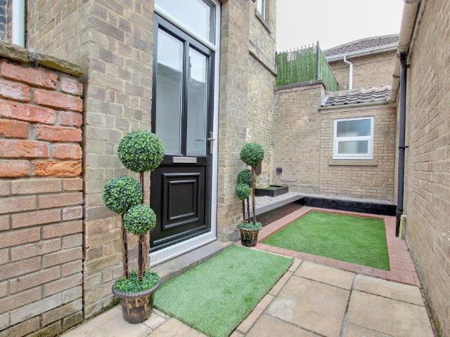 3 bedroom house for sale