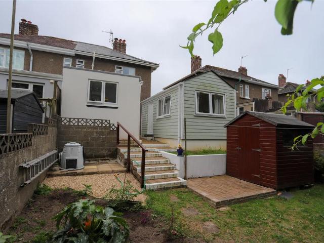 4 bedroom house for sale