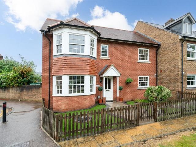 3 bedroom house for sale