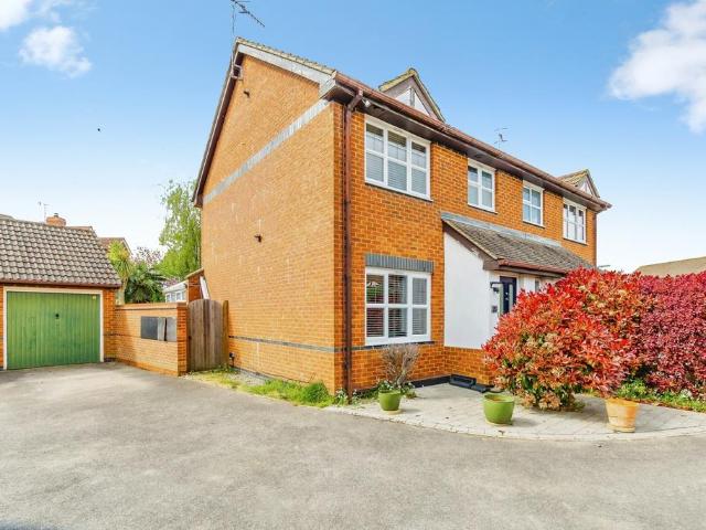 3 bedroom house for sale