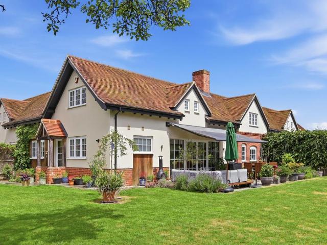 3 bedroom house for sale