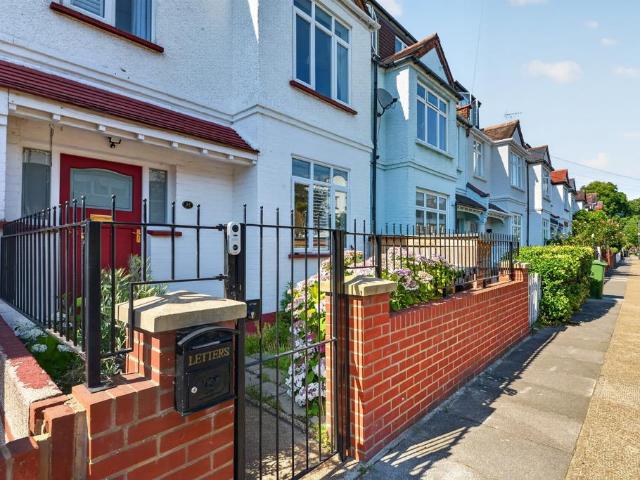 3 bedroom house for sale