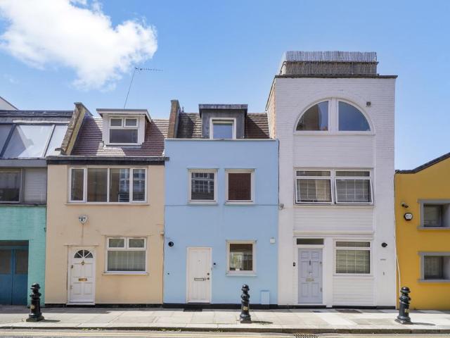 3 bedroom house for sale
