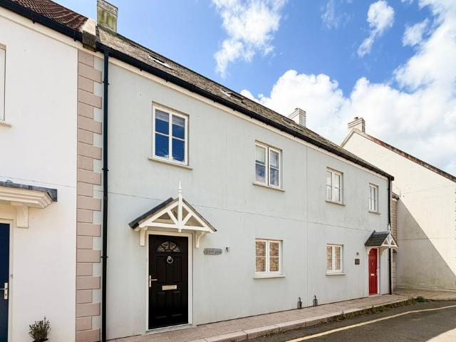 3 bedroom house for sale