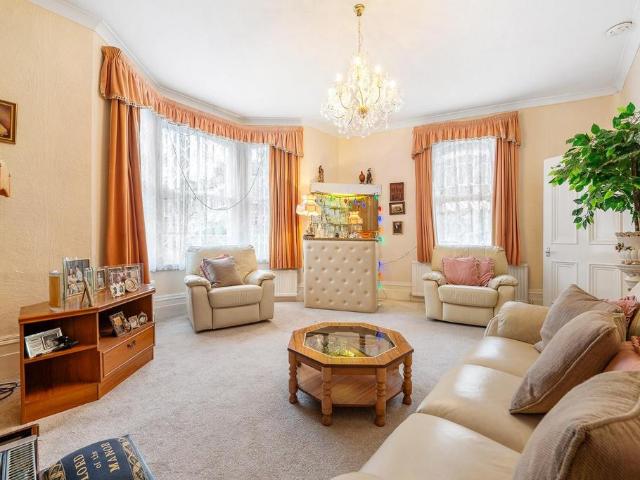 3 bedroom house for sale