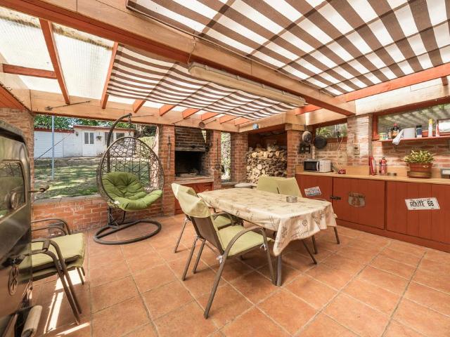 3 bedroom house for sale