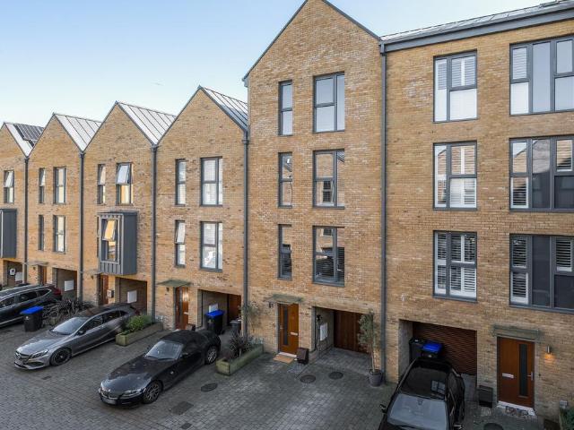 3 bedroom house for sale