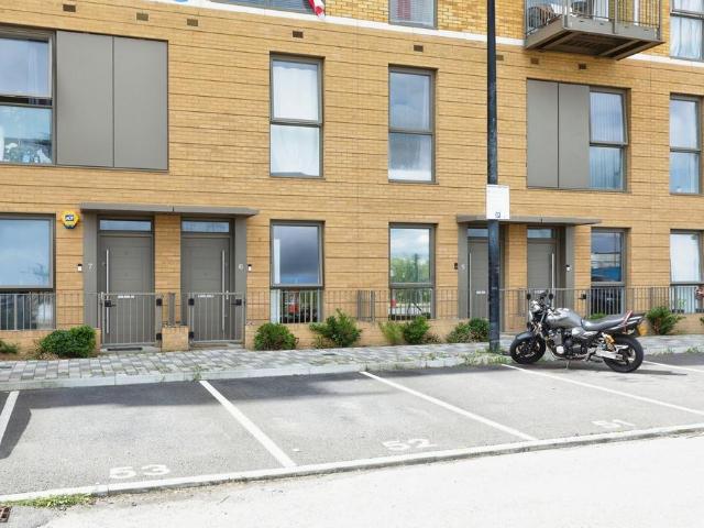 3 bedroom house for sale