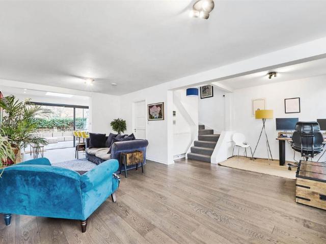 3 bedroom house for sale