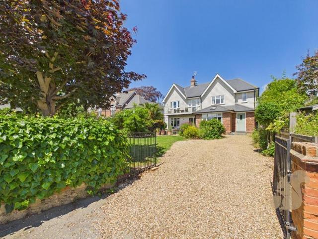 3 bedroom house for sale