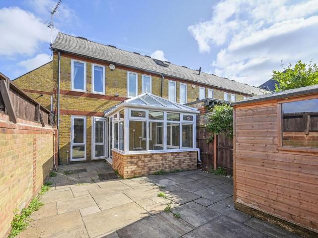 3 bedroom house for sale