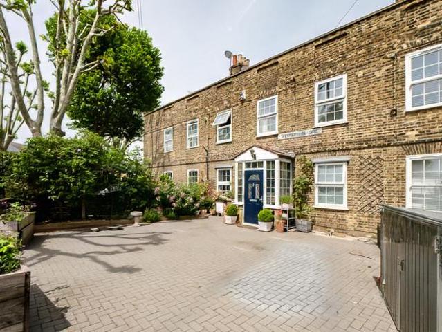 3 bedroom house for sale