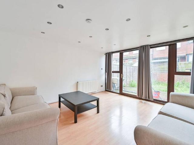 3 bedroom house for sale