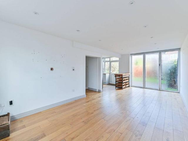 4 bedroom house for sale