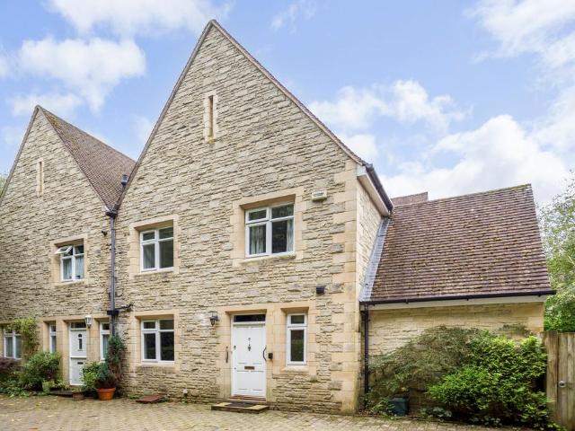 3 bedroom house for sale