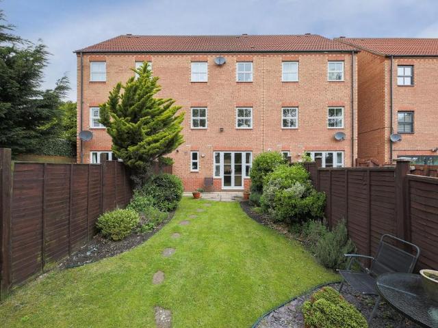 3 bedroom house for sale