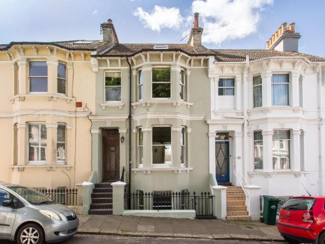 3 bedroom house for sale