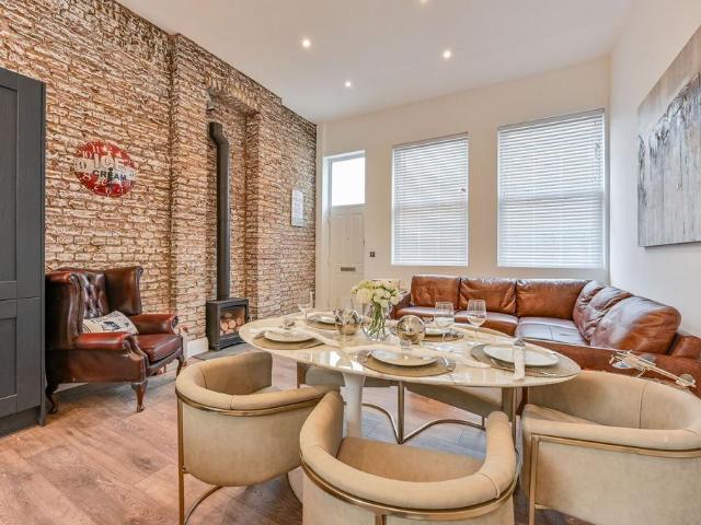 3 bedroom house for sale