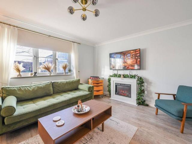 3 bedroom house for sale