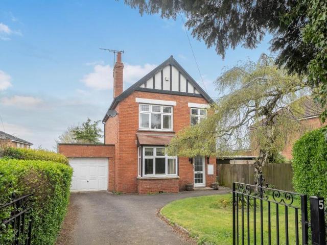 3 bedroom house for sale