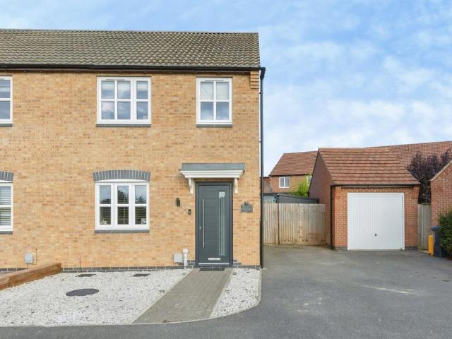 3 bedroom house for sale