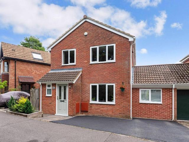 3 bedroom house for sale