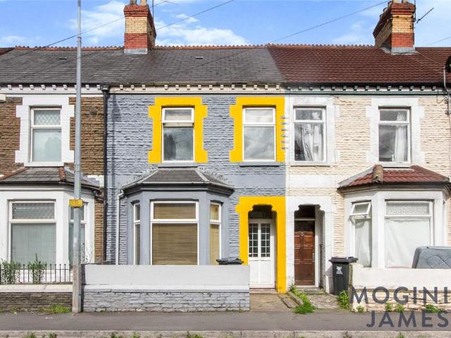 3 bedroom terraced house for sale
