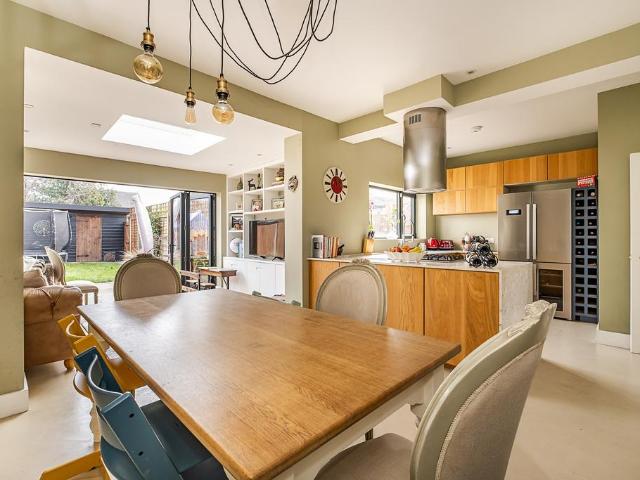 3 bedroom house for sale