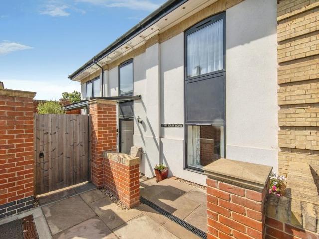 3 bedroom house for sale