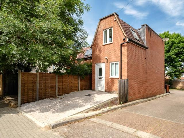3 bedroom house for sale