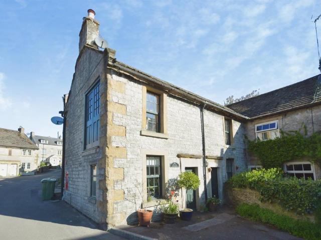 3 bedroom house for sale
